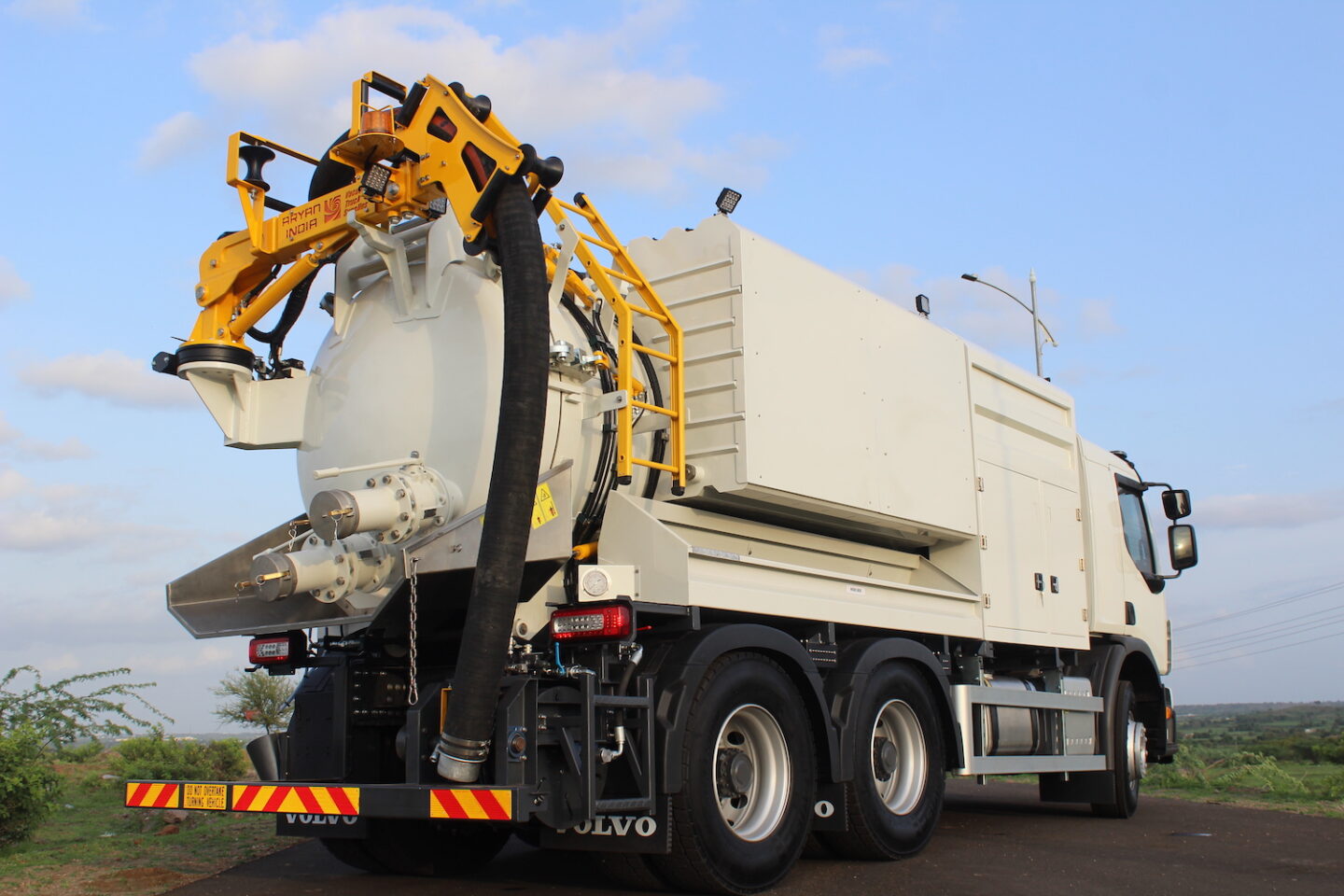 DiggerVac | Hydro Excavation Vacuum Truck